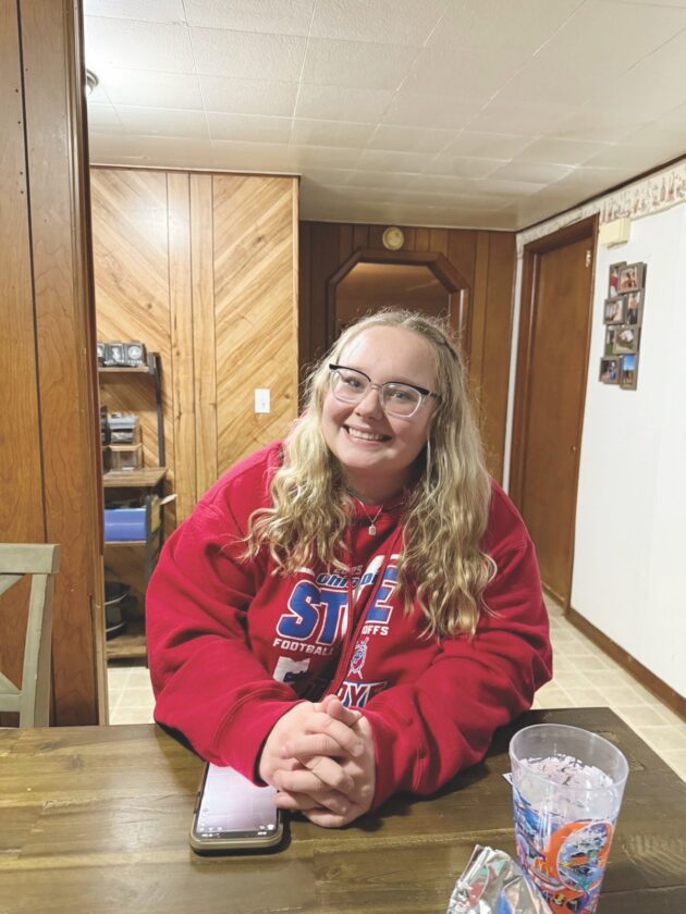 Teen of the Week: Aryana-Marie Allen made honors and Dean’s List for ...